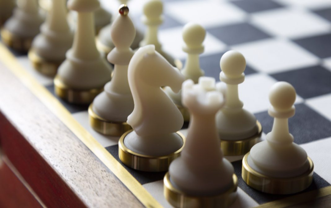 Review: Premium Chess Set from Maztermind - Unfiltered Gamer